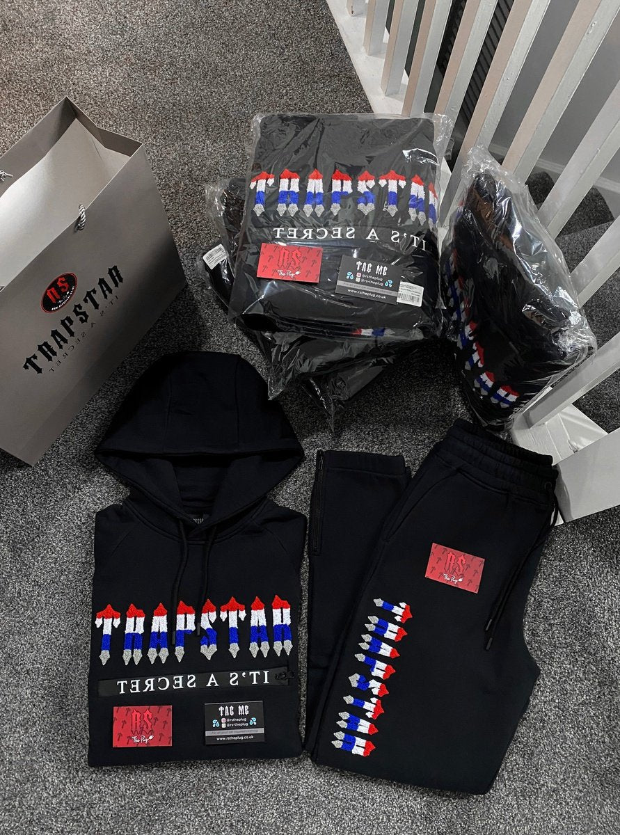 Trapstar Chenille 2.0 Tracksuit Black Revolution – RSThePlug
